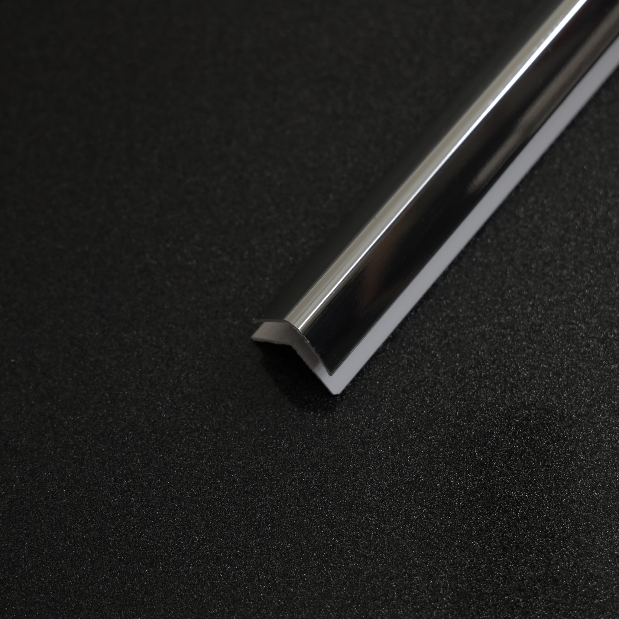 External Corner Chrome 8mm