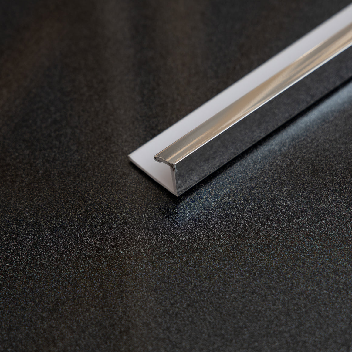 End Cap Chrome 10mm | Cladding World