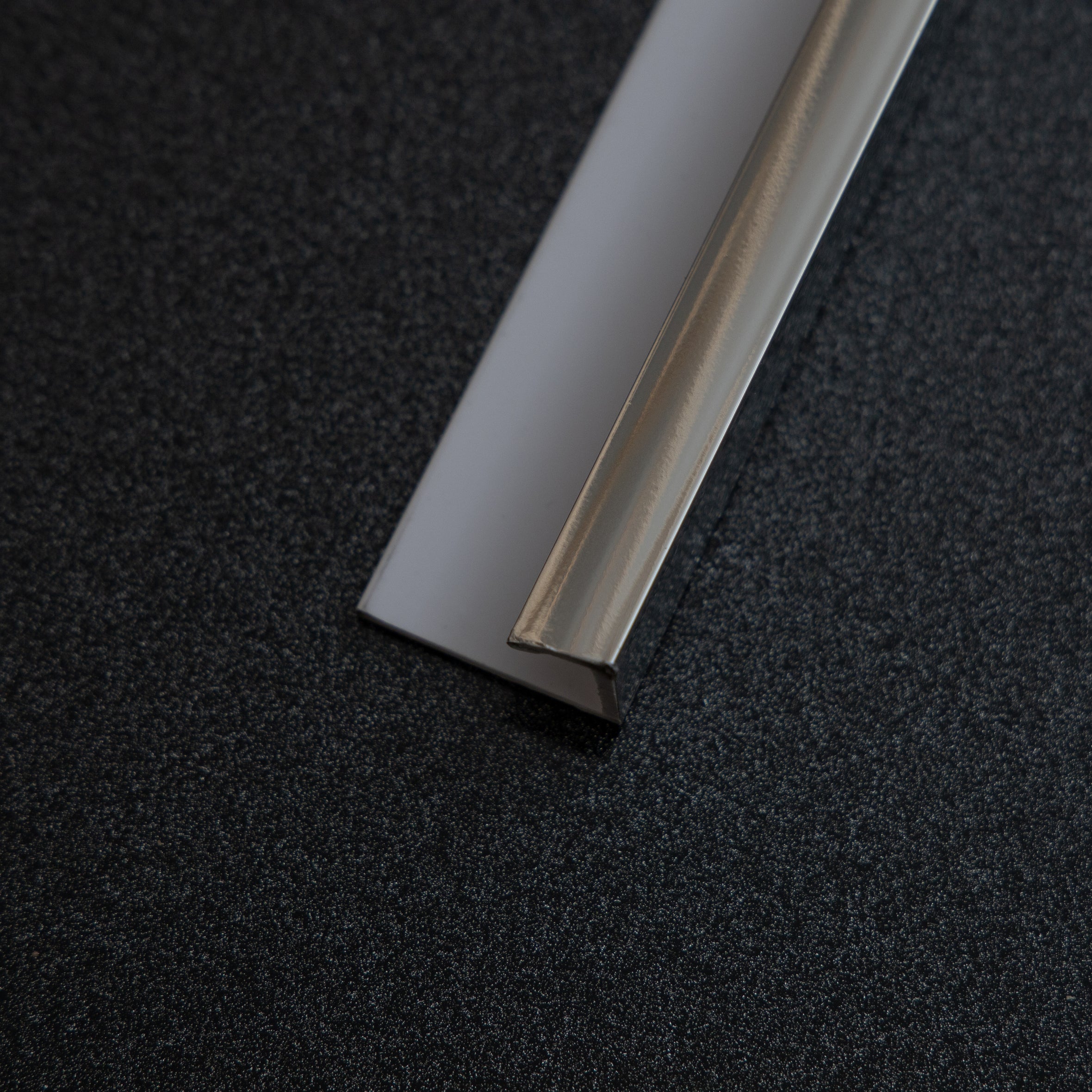 End Cap Chrome 8mm | Cladding World