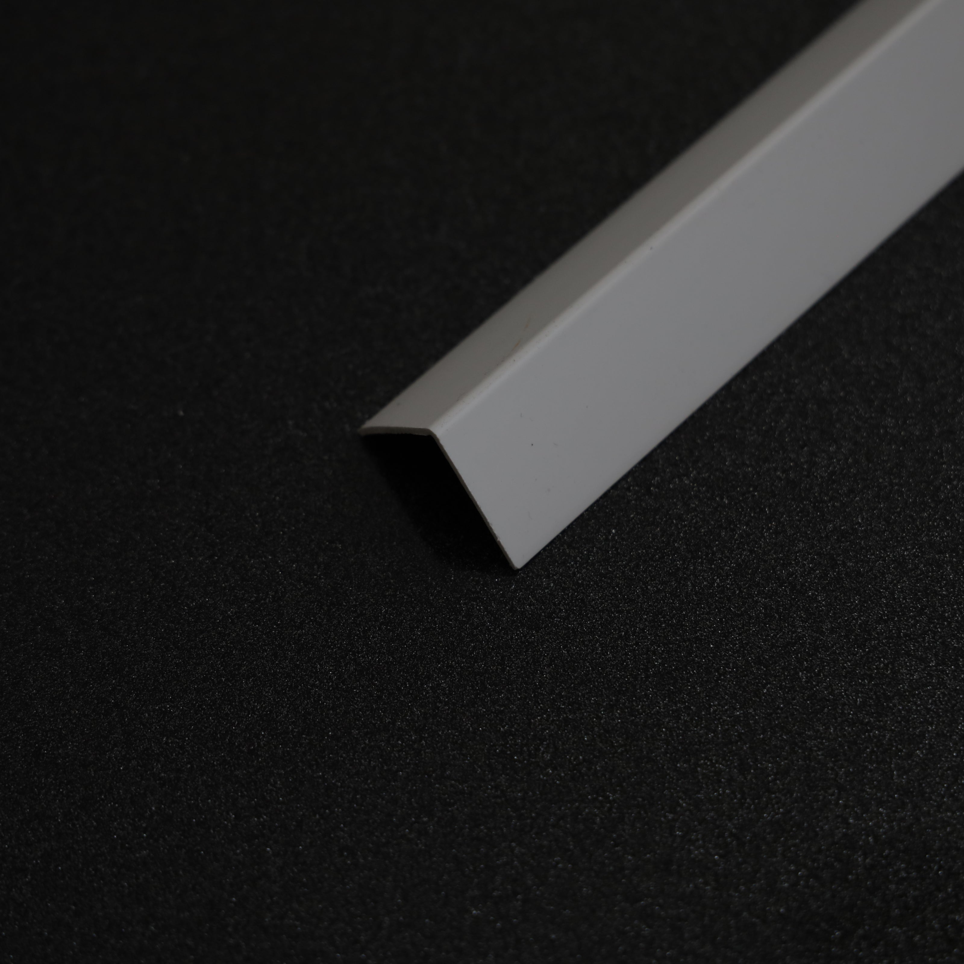 Rigid Angle White Trim. 5mm/8mm/10mm